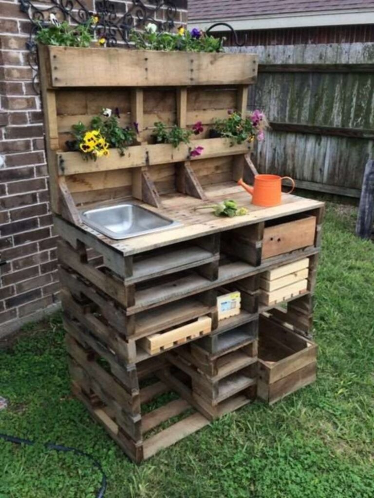 Pallet Potting Bench - HOW TO MAKE – DIY
